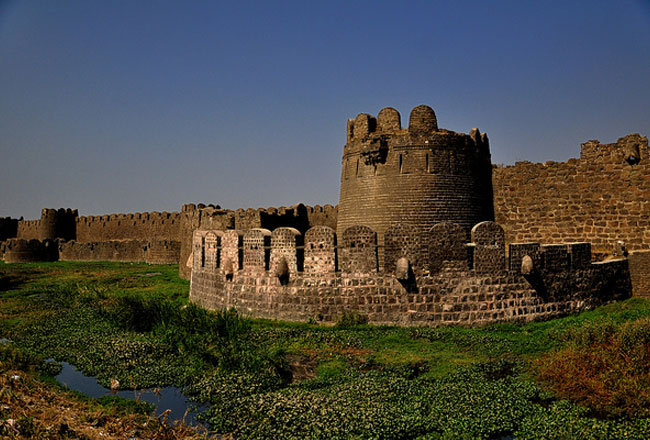 Photo Gallery of Gulbarga Fort- Explore Gulbarga Fort with Special ...