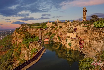 Book 7 Days and 6 Nights Rajasthan Mewar Tour