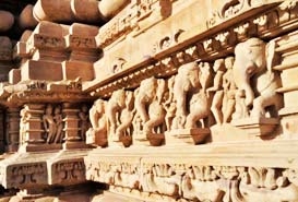 Arts and Crafts of Madhya Pradesh | Handicrafts Items