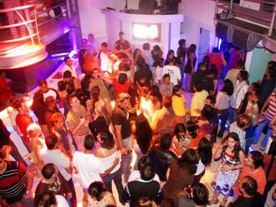 Nightlife in Goa | Best Beaches in Goa for Nightlife Parties