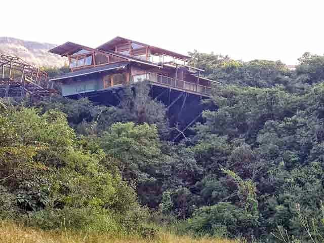 Top 10 Tree House Resorts in India | IndianHoliday