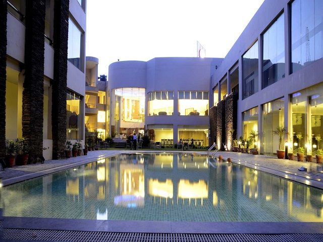 Best Resorts Near Delhi for Weekend Getaway