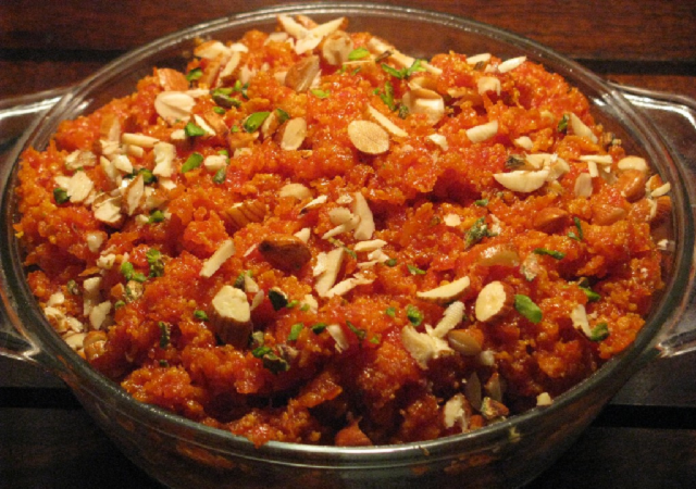 10 Best Winter Foods in India to Keep You Warm This Season!
