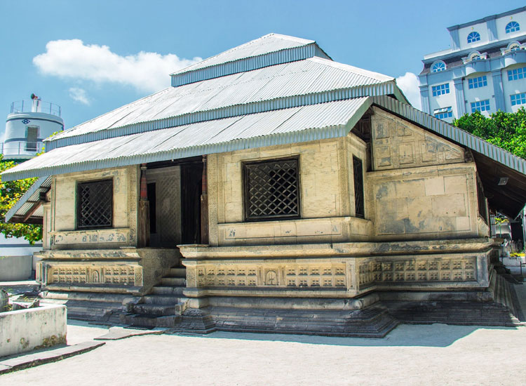 Top Historical monuments in the Maldives | IndianHoliday