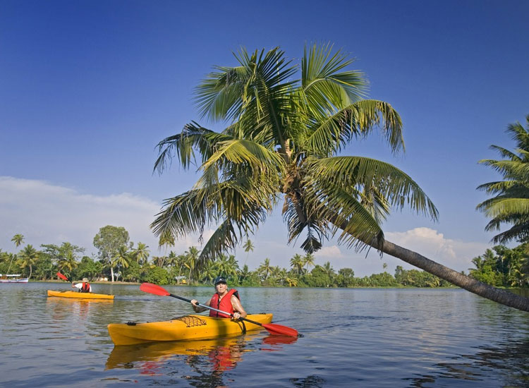 Top 10 Places for Kayaking in India