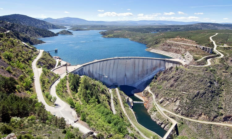 9 Top Tourist Places in Idukki That Are Enraptured With Greenery