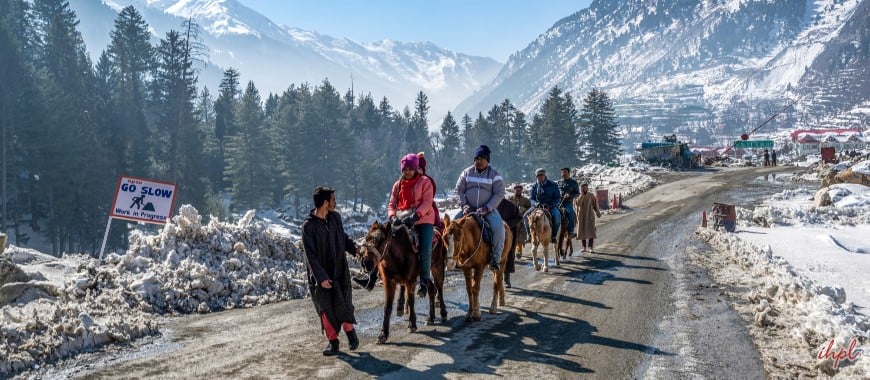 Gangbal Lake - Timings & How to Reach