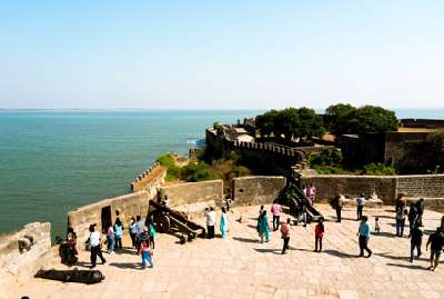 Book 7 Days Gujarat Saurashtra tour package