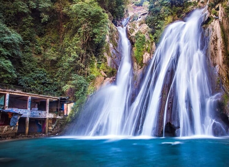 Top 8 Hidden Waterfalls in Uttarakhand - A Scenic Escape
