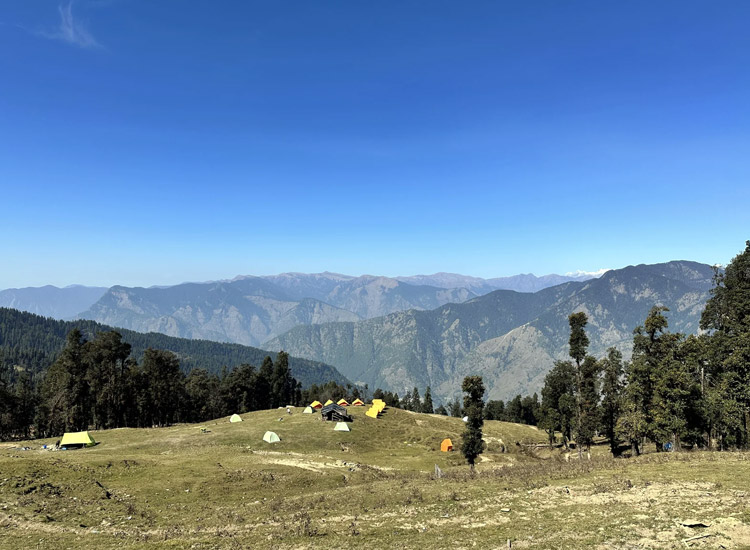15 Hidden Hiking Trails in Uttarakhand for Couples (2026)