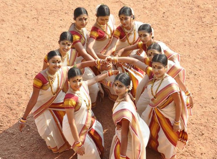 10 Famous Kerala Festivals For Your Cultural Experience