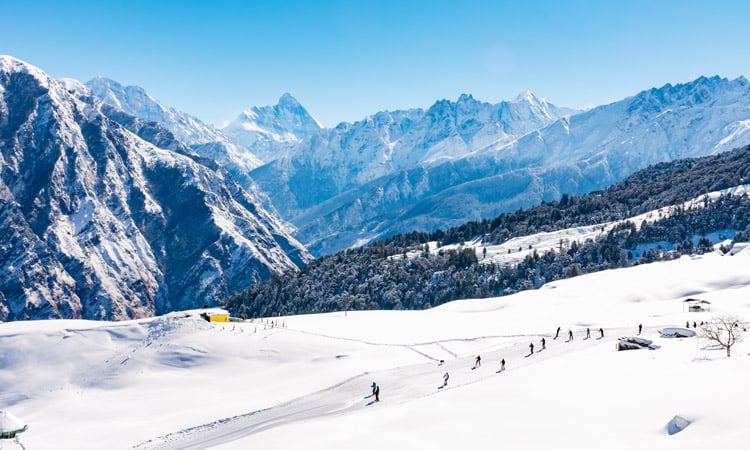 Best Places to Visit in Uttarakhand for Snowfall