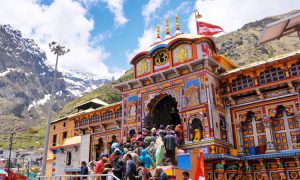 Best Time to Visit Badrinath 2025: Season & Weather Guide