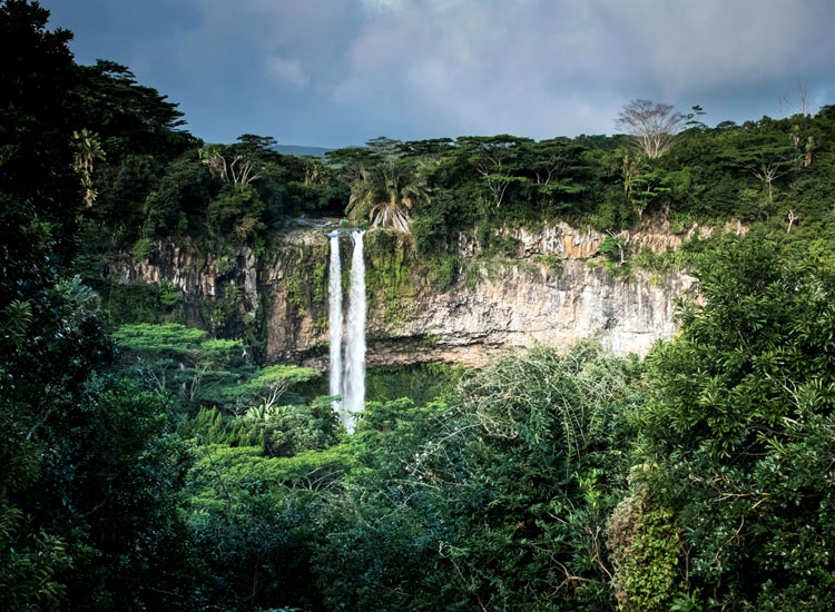 10 Best Waterfalls in Mauritius – Nature & Adventure